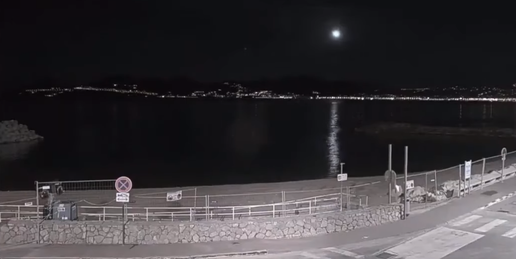 Une impressionnante météorite observée dans le ciel de Provence ...