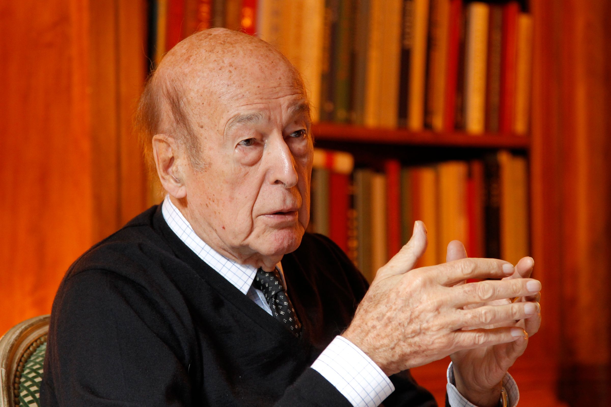 Dîner des centristes au Sénat : les leçons de Valéry Giscard d'Estaing ...